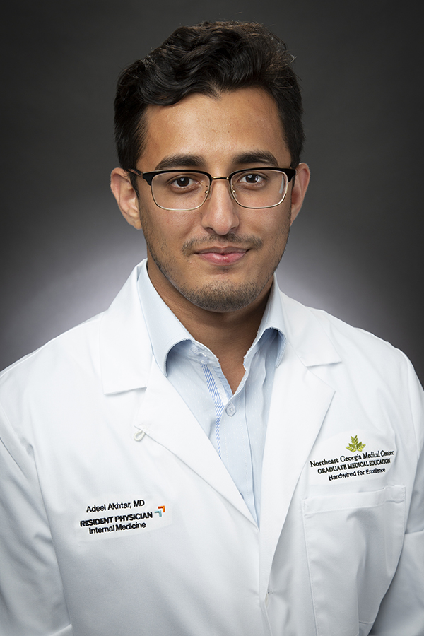 Meet Our Internal Medicine Residents - NGMC GME